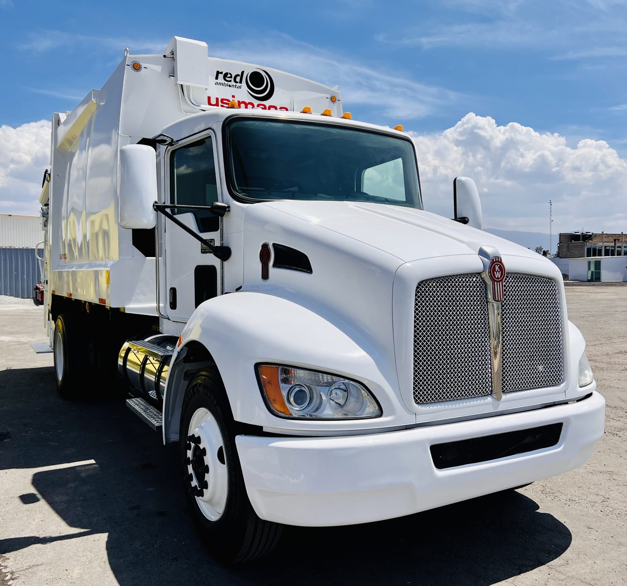 Compactador De Basura 15M3 Camion Kenworth T370 2017 – DICAM